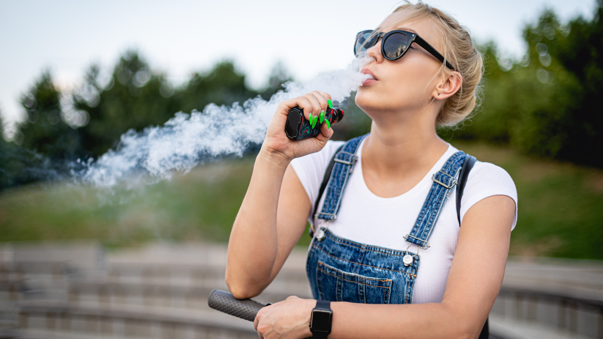 Discover the Refreshing World of Lemon Drop E-Liquid in Canada – Uni Vape